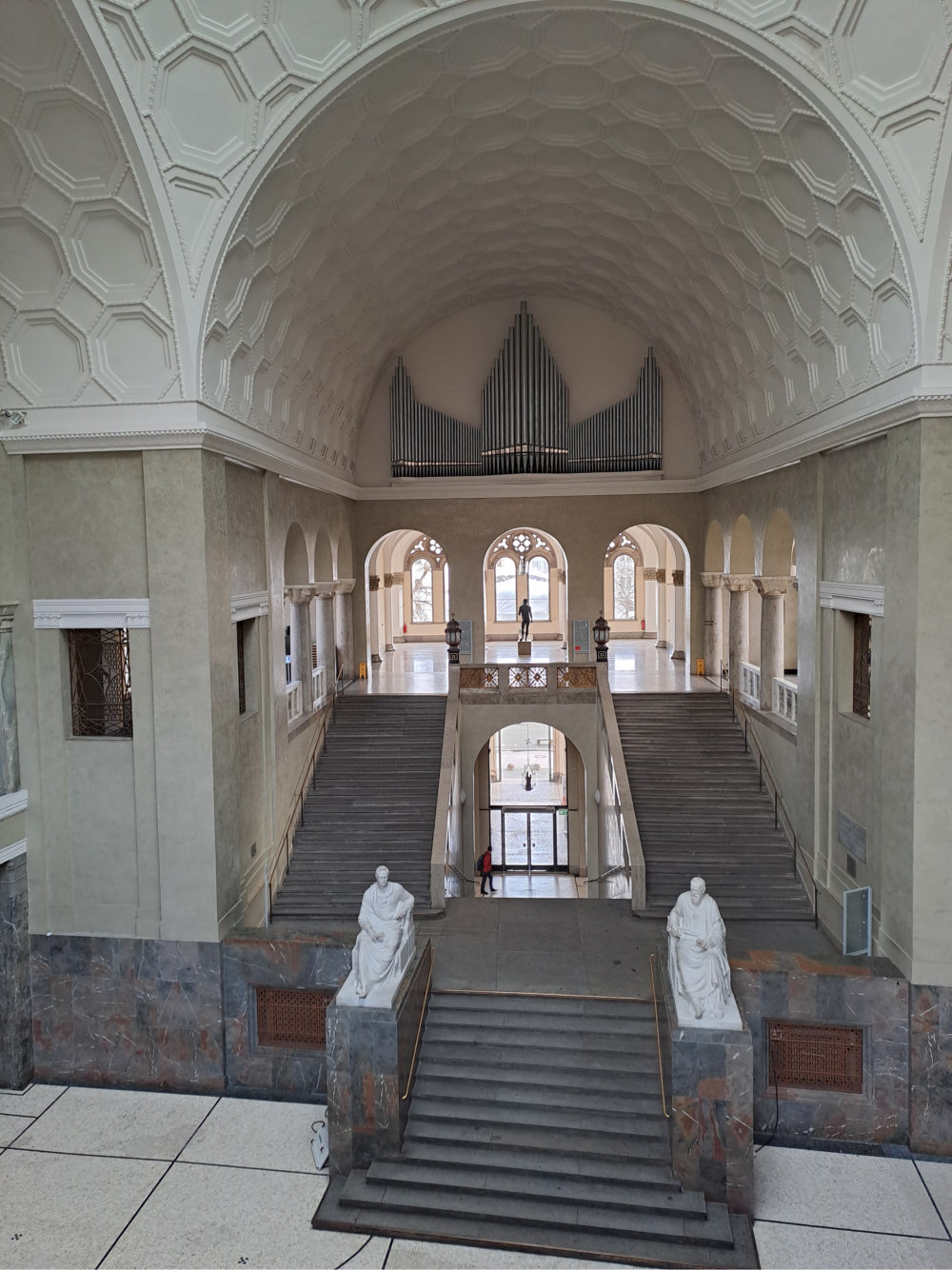 In the Footsteps of the White Rose